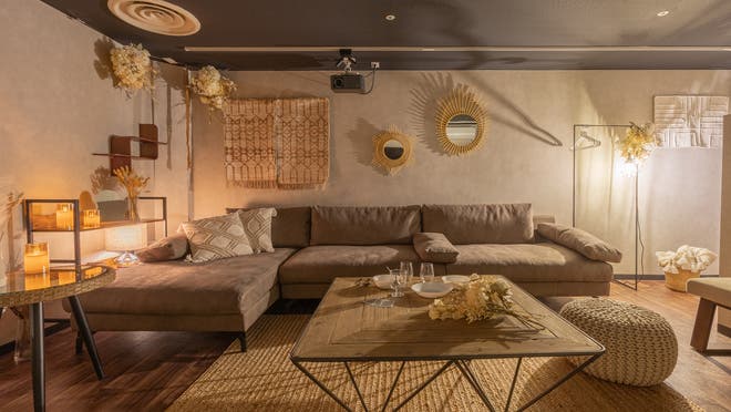 スペモ🥀学割👩🎓デート💗プロジェクター🎥女子会💎パーティ🥂映画鑑賞🎬️撮影📸823_Atelier大阪梅田の写真1