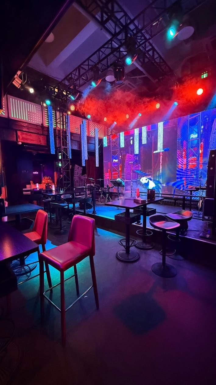 圧倒的な"映え"アメ村のライブハウスの写真4