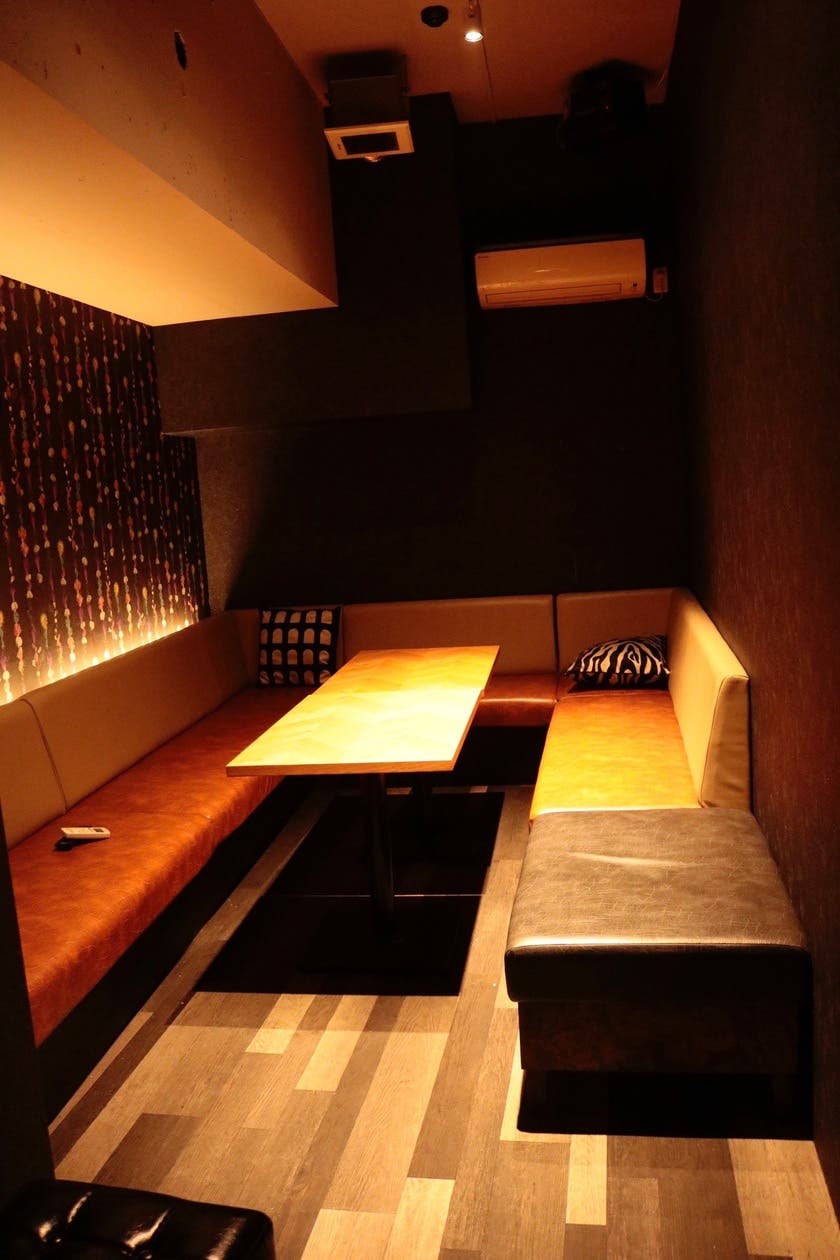 圧倒的な"映え"アメ村のライブハウスの写真13