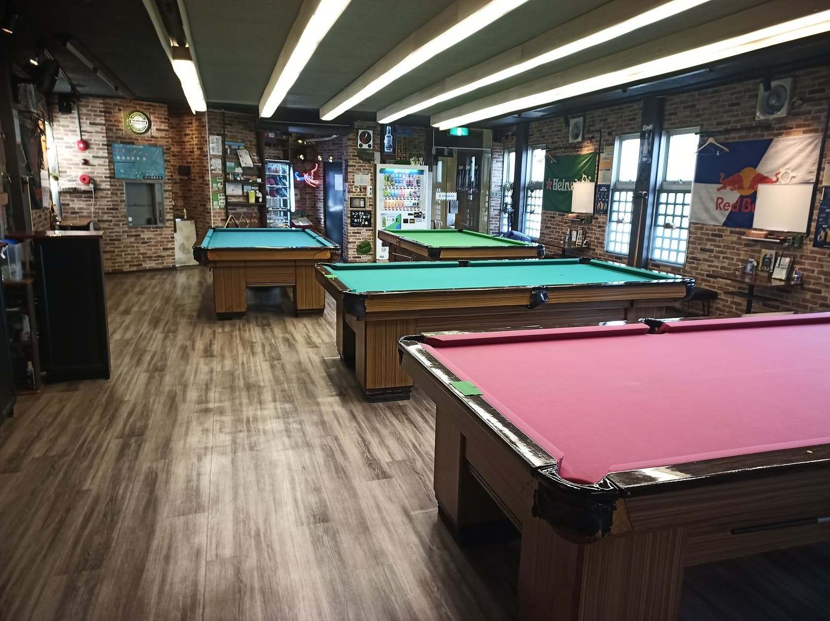 『🎱 京橋-ビリヤード場』スタッフ常駐👩駅徒歩1分🚃オシャレな人気店🎱の写真4