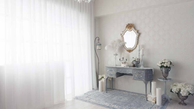 【新宿区】自然光差し込むアンティーク調スタジオ|駅徒歩4分|広告|アパレル|作品撮り|コスプレ などの写真2