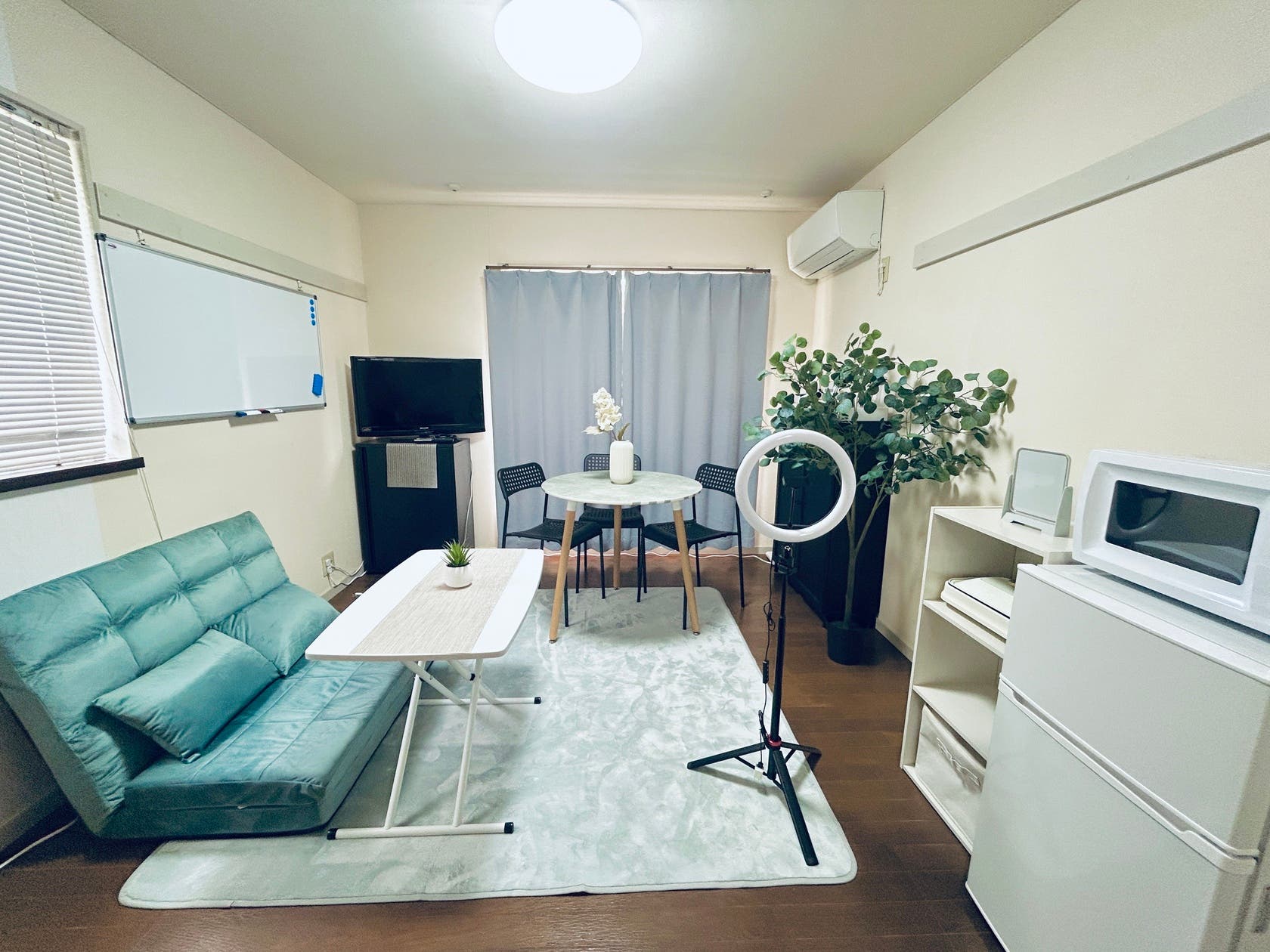 【2月New Open🩵完全個室】会議✏️リモートワーク🗒️女子会🌷ママ会🥂デート🫶誕生日会🎂歓送迎会🌸の写真1