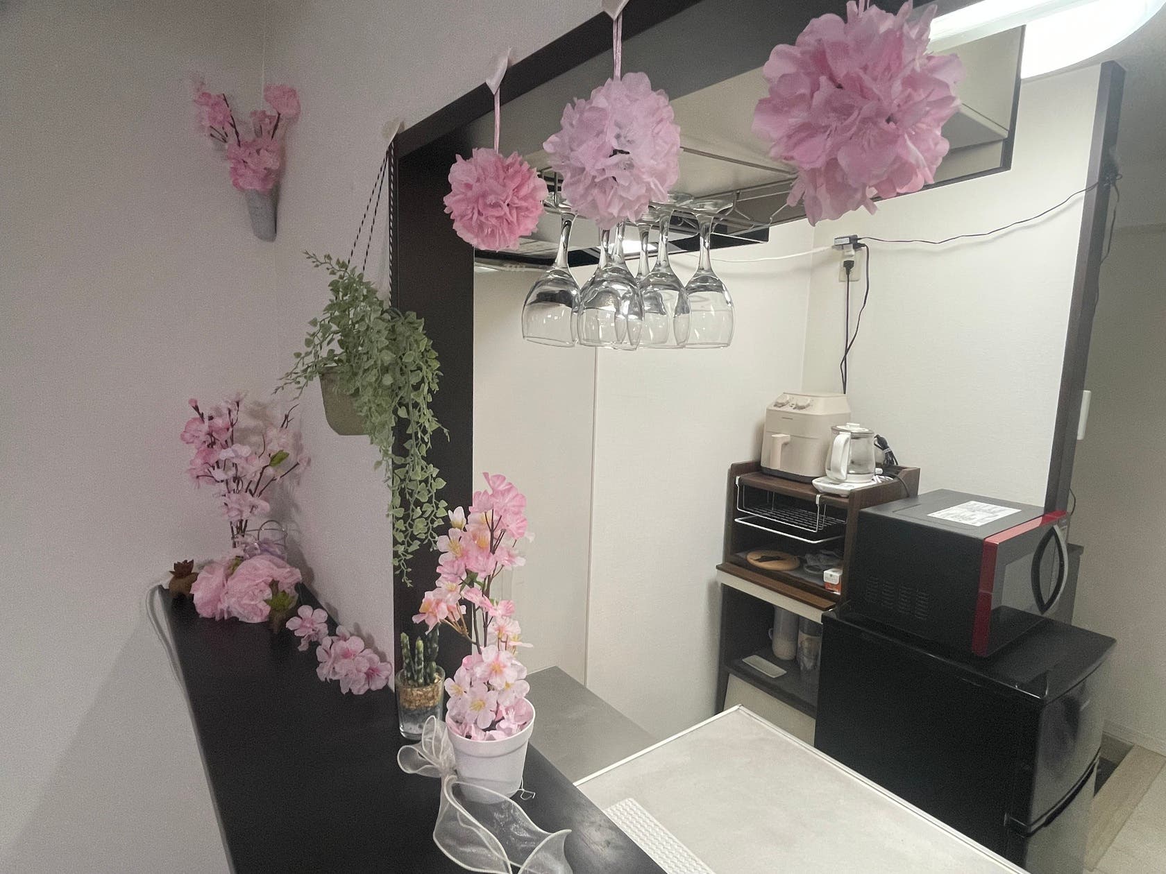 🚃天文館通駅🚶5分✨50型📺女子会🎀デート❣️ボードゲーム🎮アマプラYouTube👀タコパ🐙インドア花見🌸の写真5