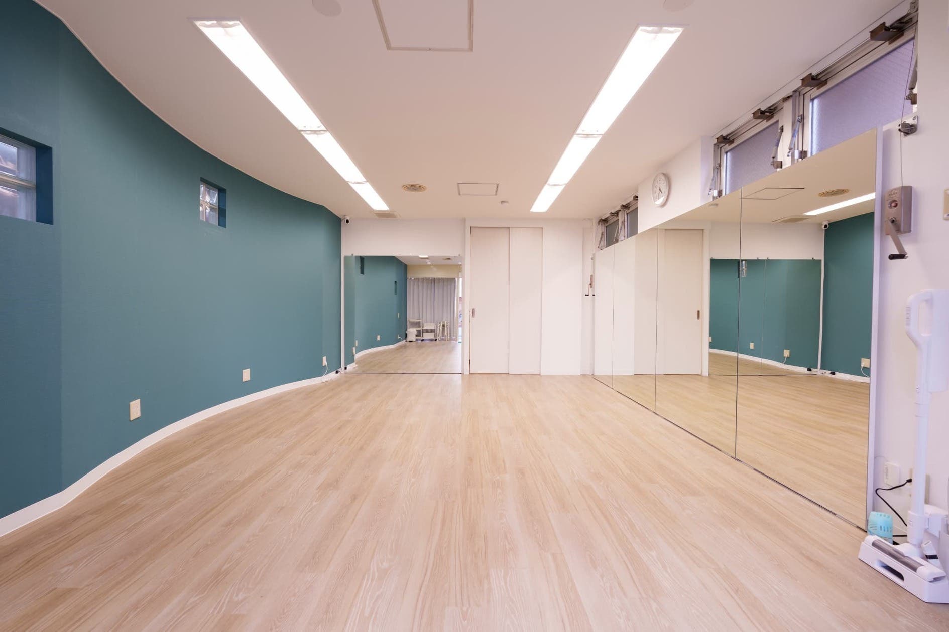 🎉2月OPEN記念特価・地域最安値級🎉ダンス・ヨガに最適完全個室✨十三駅徒歩9分｜大型鏡設置｜無料備品多数｜個人レッスン｜の写真26