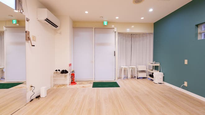🎉2月OPEN記念特価・地域最安値級🎉ダンス・ヨガに最適完全個室✨十三駅徒歩9分|大型鏡設置|無料備品多数|個人レッスン|の写真5