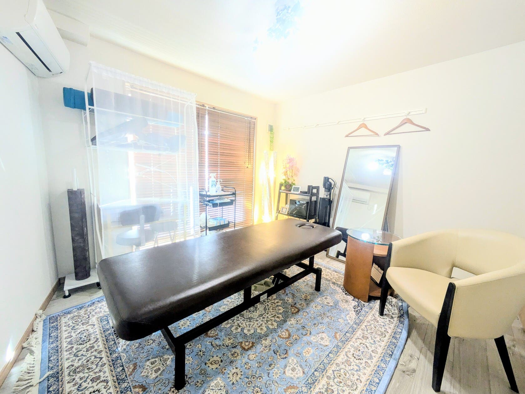 浦和駅東口から5分のレンタルサロンですの写真1