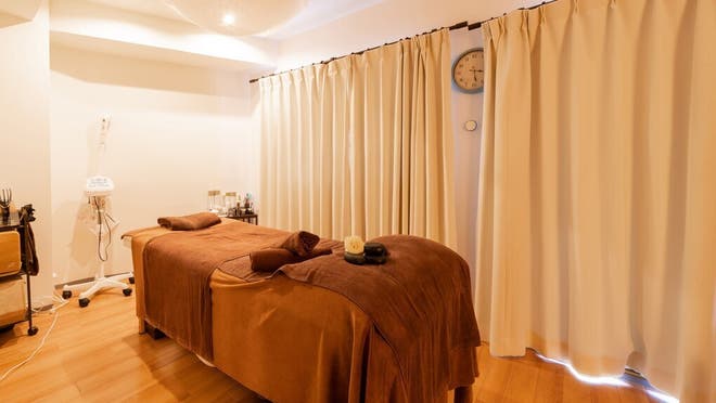 【コスパ最強!1日6,600円】三宮最大級・駅チカ4分の個室サロン|整体・エステOK1日定額プランあり!の写真3