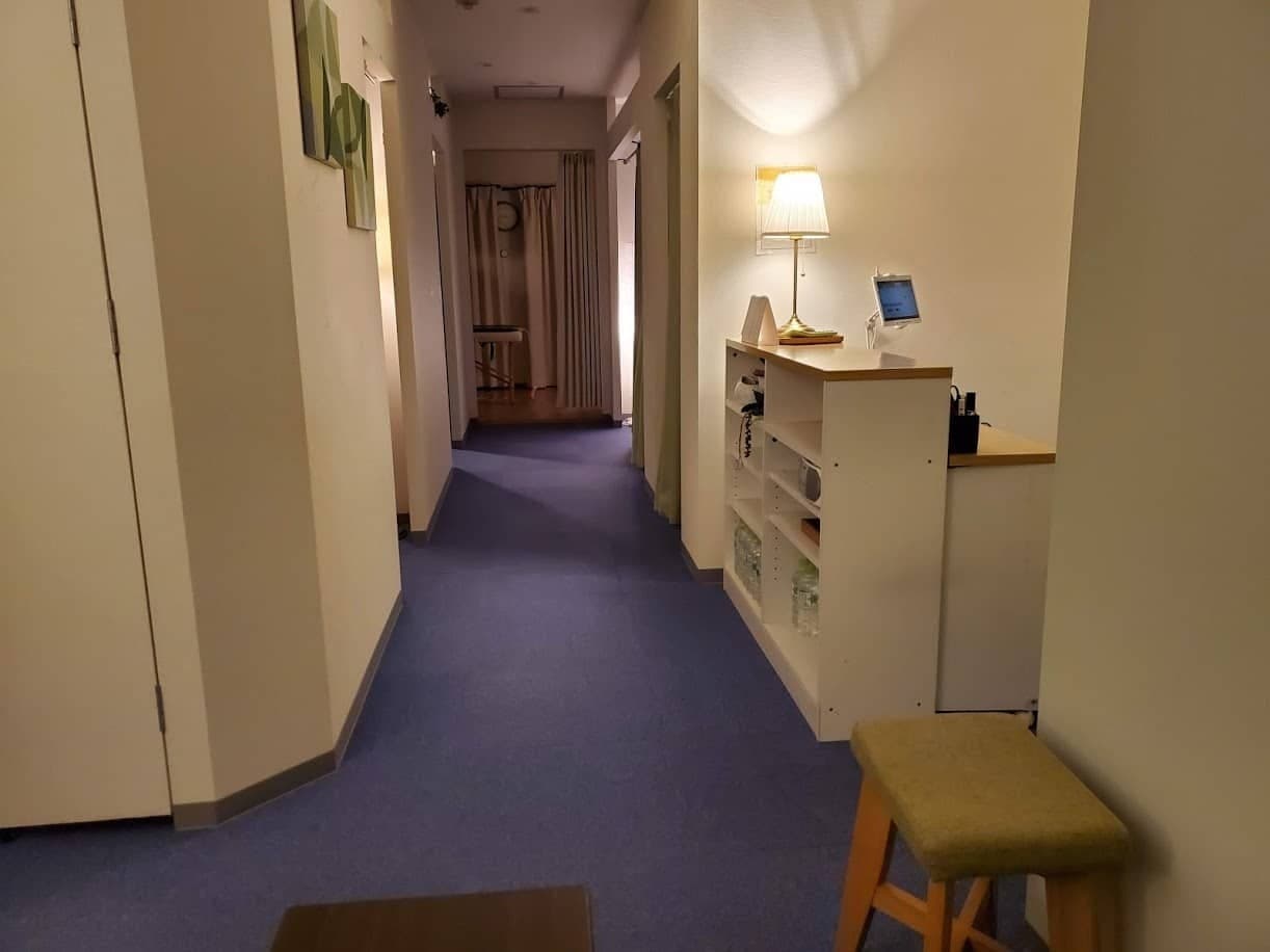 【コスパ最強！1日6,600円】三宮最大級・駅チカ4分の個室サロン｜整体・エステOK１日定額プランあり！の写真9