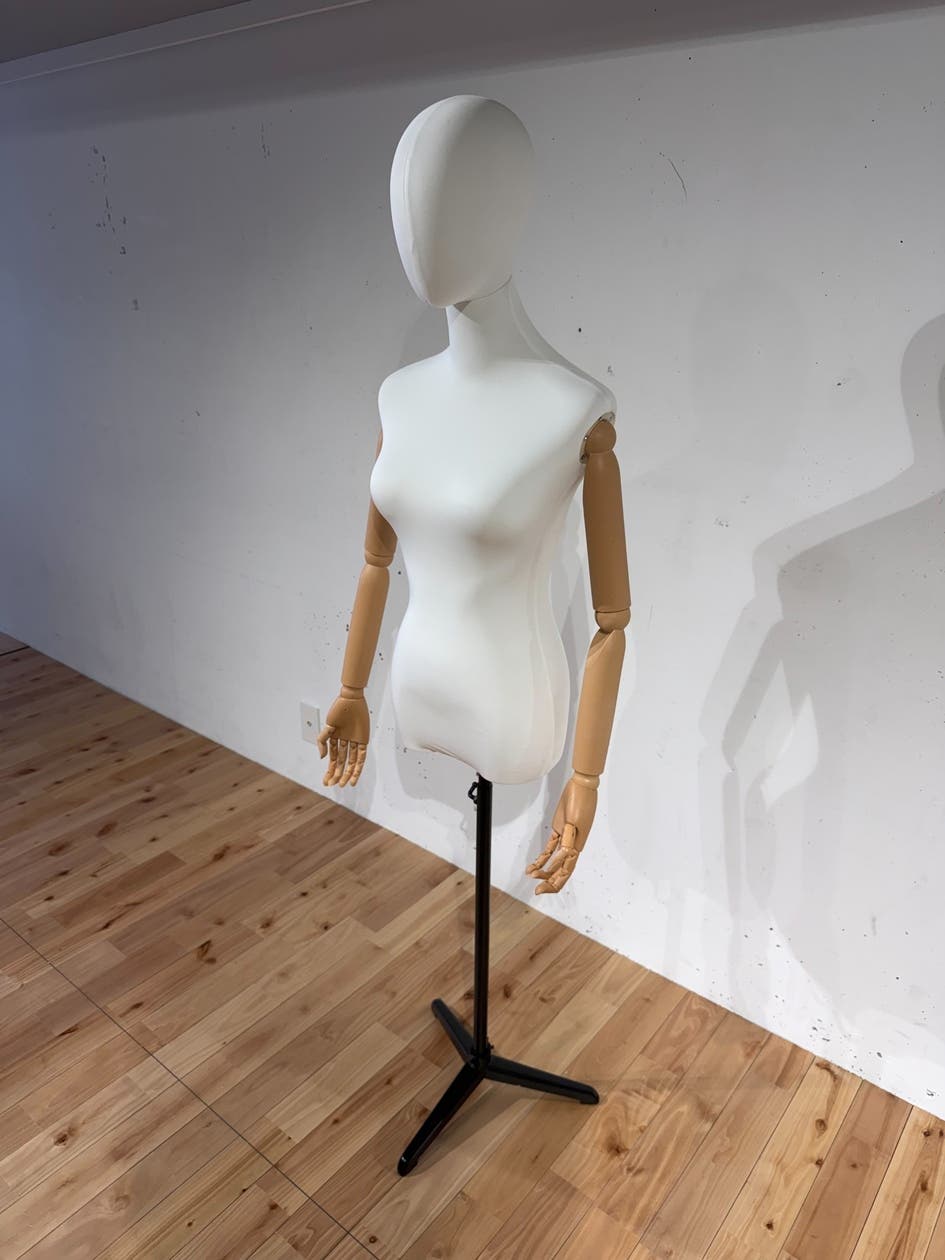 マネキンの画像1