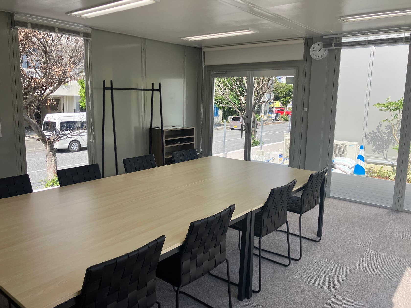 【Meeting】✨U-SPACEうるま店✨会議や打ち合わせにぴったりのオフィススペースです♪Wi-Fi/うるま市の写真3