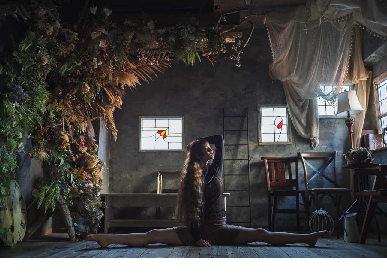 【4m超えドライフラワー造形】本格的撮影スタジオ｜漆喰壁｜レンガ壁｜カーテン装飾｜カフェ板｜タイル床｜アパレル｜背景×10の写真1