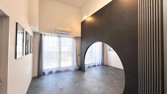 【撮影等にオススメ】グレーを基調とした表参道のモダンなスペースの写真2