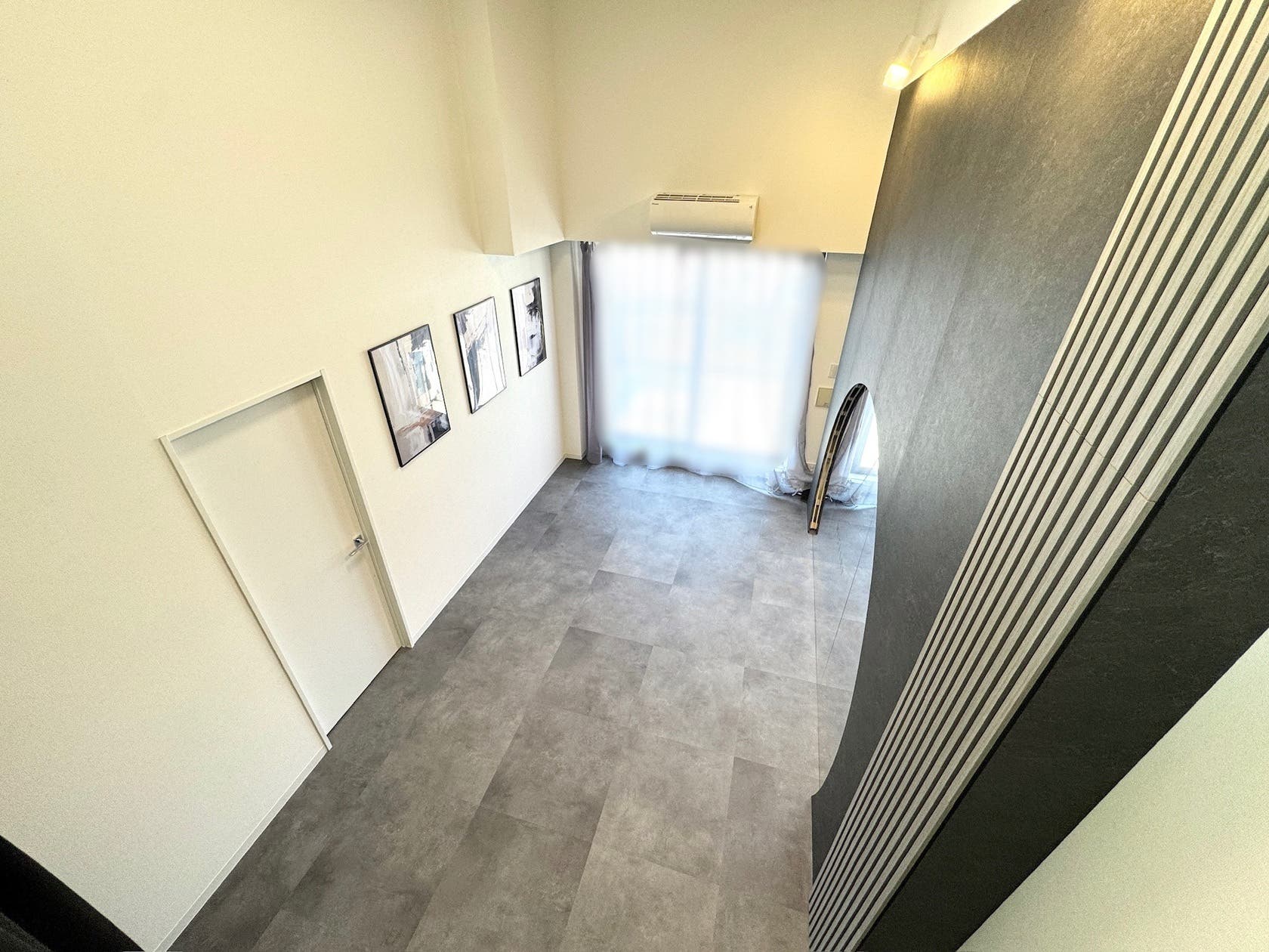 【撮影等にオススメ】グレーを基調とした表参道のモダンなスペースの写真3