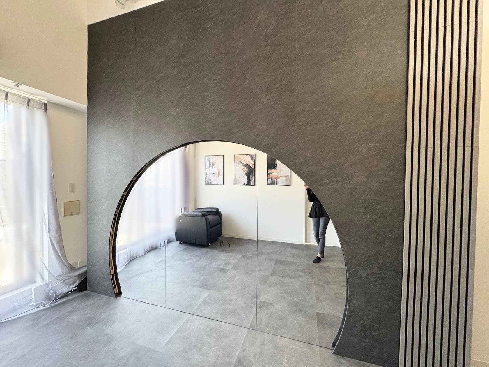 【撮影等にオススメ】グレーを基調とした表参道のモダンなスペースの写真6