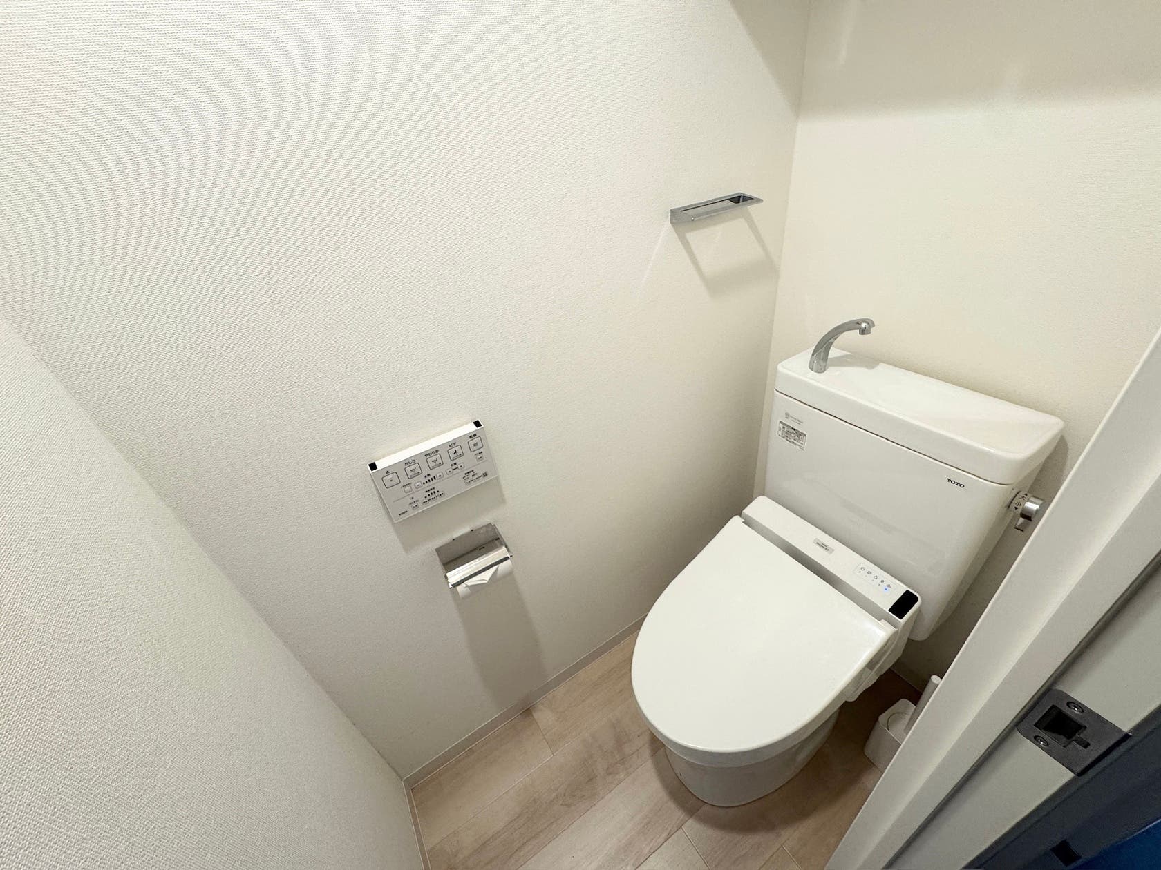 【撮影等にオススメ】グレーを基調とした表参道のモダンなスペースの写真10