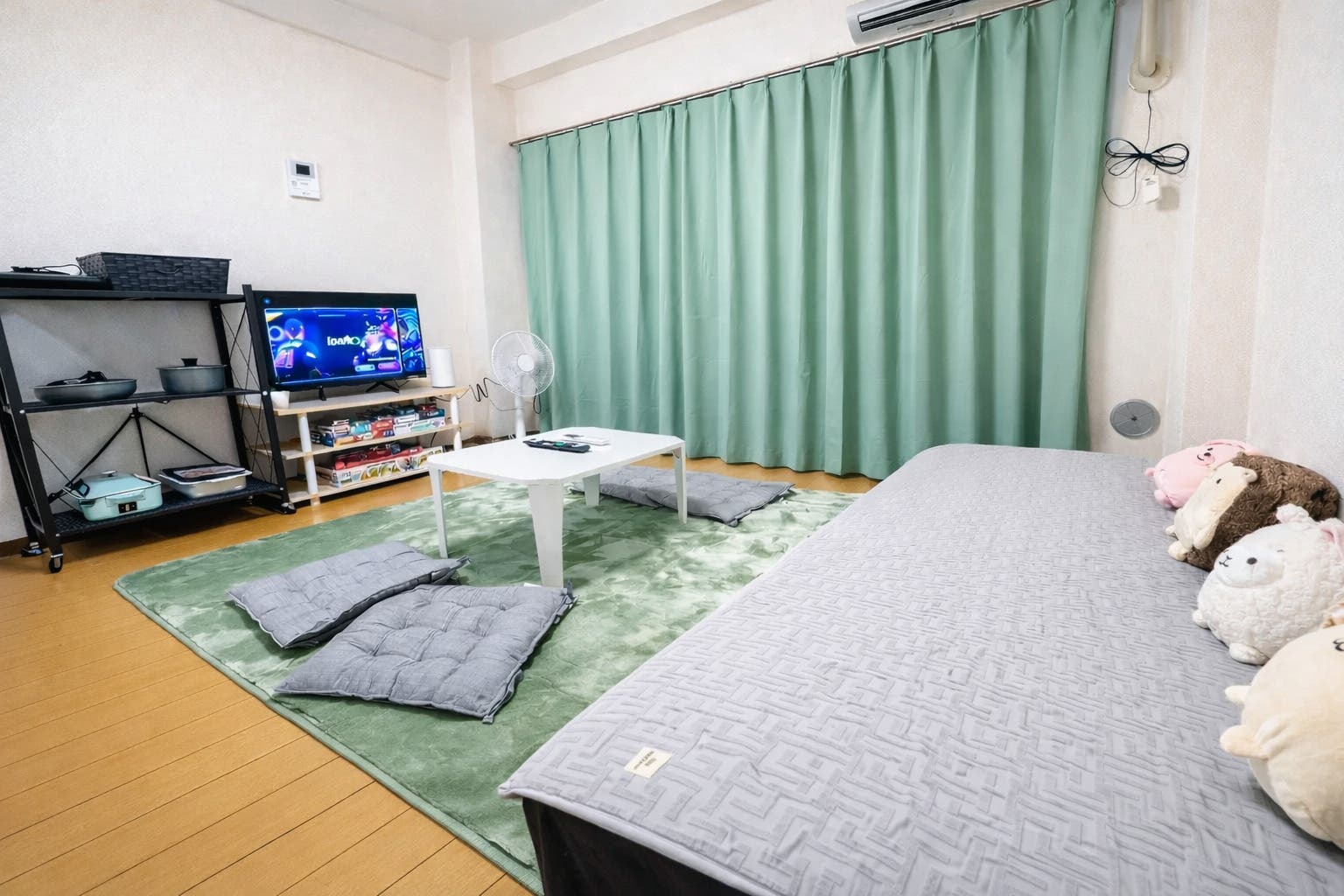 🚶京王八王子駅｜高速Wi-Fi完備📶｜🎲ボードゲーム15種｜🍳BRUNO＆卓上IHあり｜🎬映画見放題スペース🔌の写真1