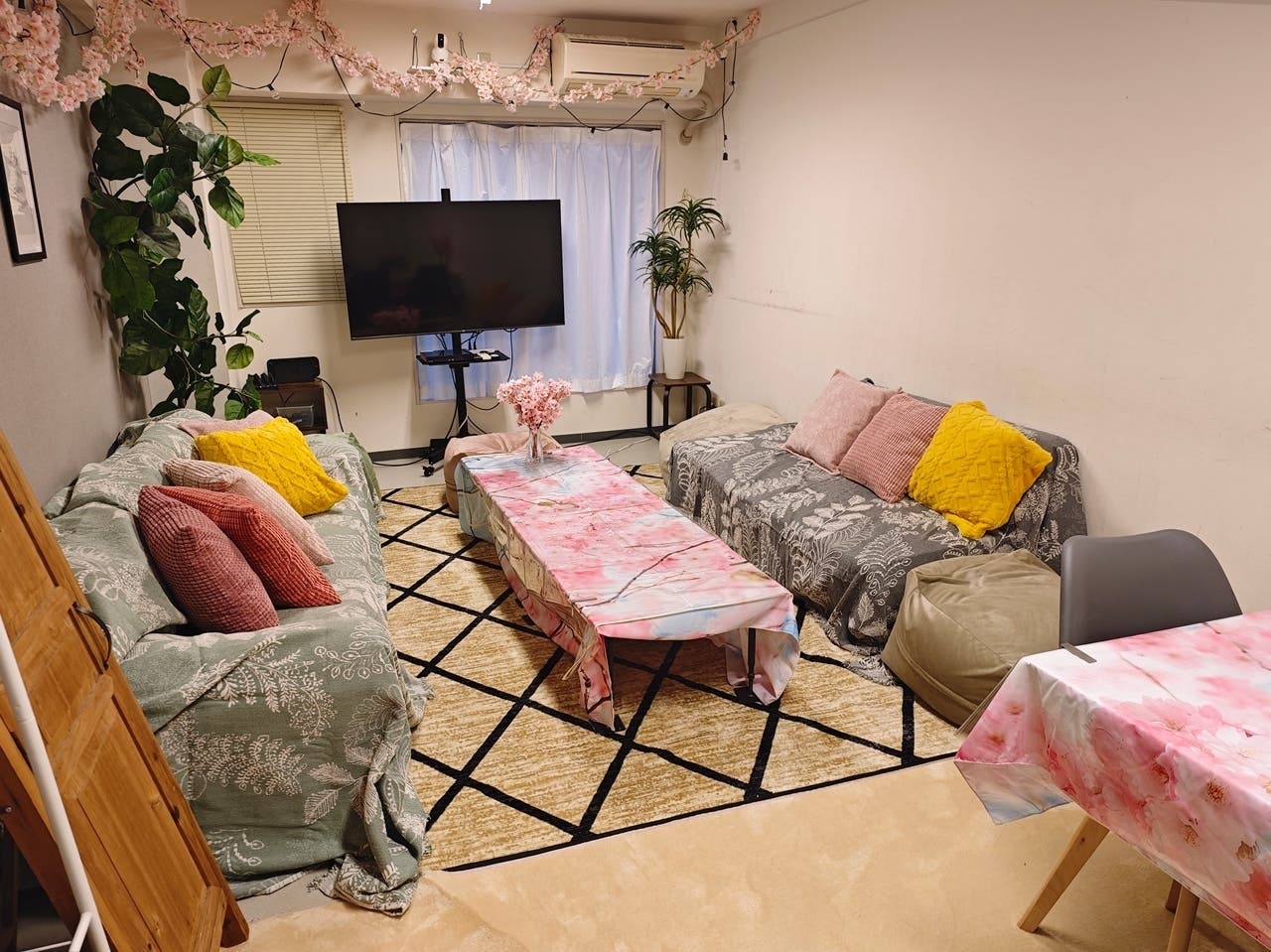 🌸インドア花見 📺55型4Kテレビ+Blu-rayプレーヤー  🚶渋谷駅徒歩3分🚶女子会/ママ友会/撮影/の写真5