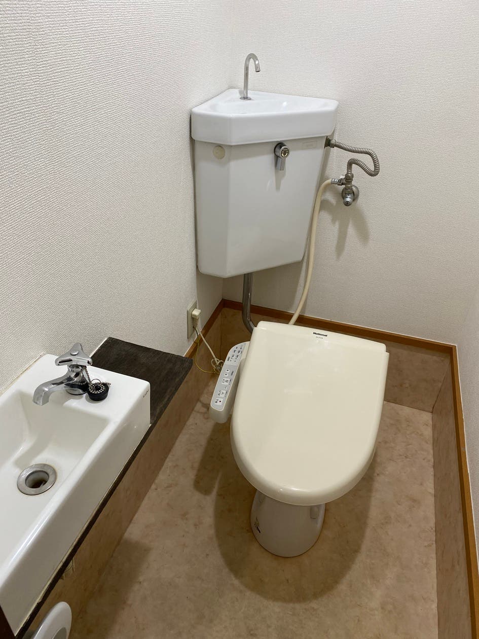 大久保駅南口徒歩１分！ダンスや楽器演奏（ドラムなどの打楽器不可。）も可能な多目的スタジオ！の写真6