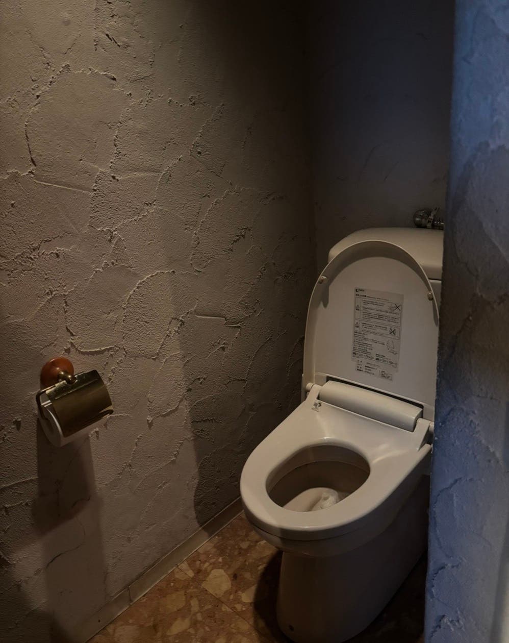 新宿駅ど真ん中。静かな個室、こちらに用意しておきましたよ。の写真11