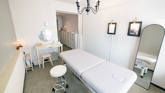 《新OPEN🎉》【銀座エリア】 美容施術向け完全個室|最新美容機器|エステ・整体・ネイル・撮影|見学受付中|備品充実の写真2