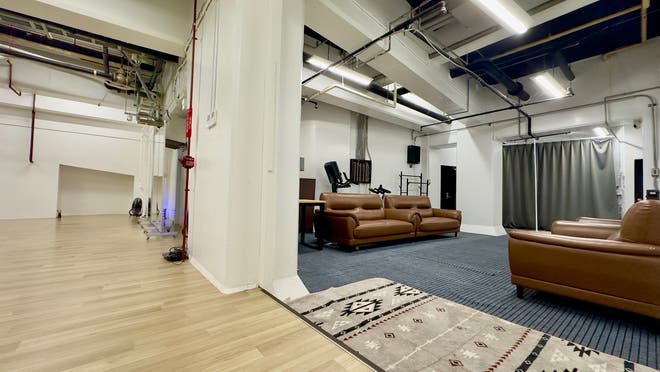 【A-B1】 大音量・24時間利用OK!ダンス・演劇・楽器練習・配信・リハーサル・フィットネス最適!【SMOOTH全自動入退室】の写真9