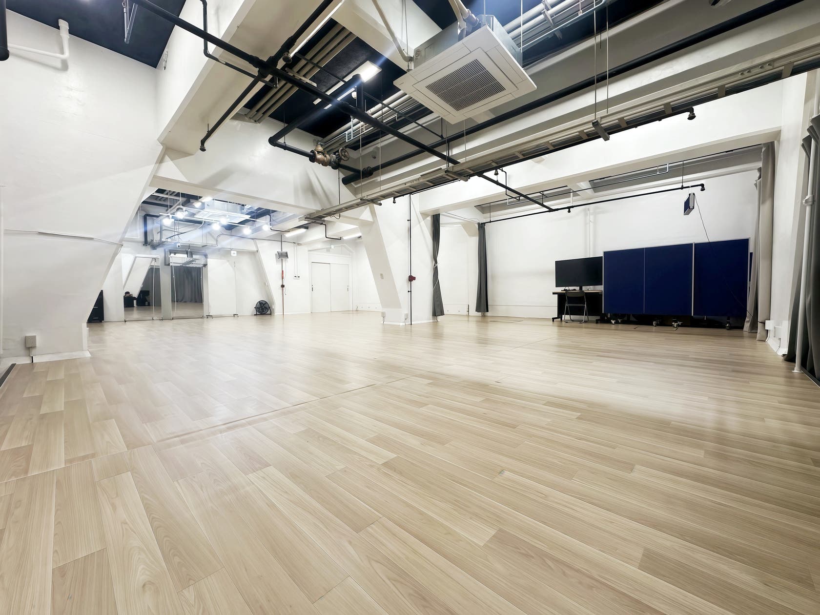 【B－B1】大音量・24時間利用OK！ダンス・演劇・楽器練習・配信・リハーサル・フィットネス最適SMOOTH全自動入退室システムの写真3