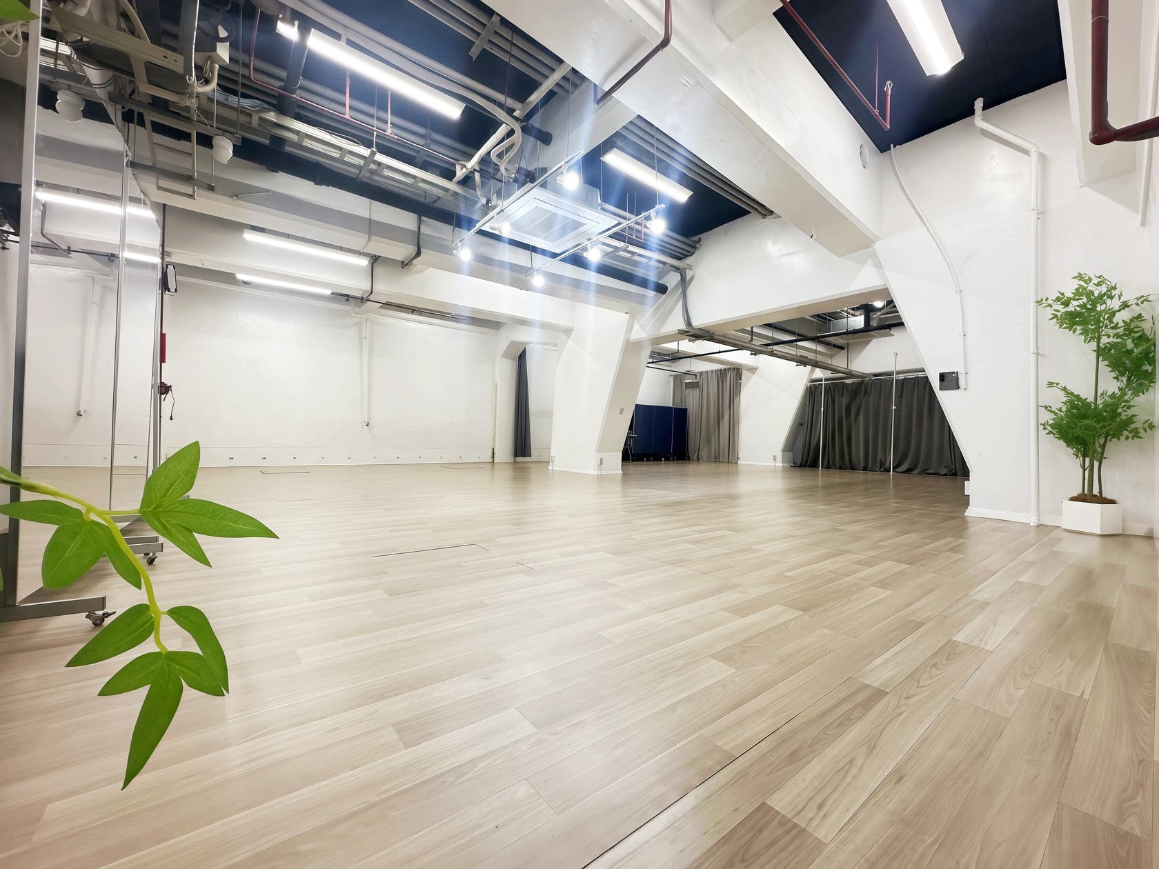 【B－B1】大音量・24時間利用OK！ダンス・演劇・楽器練習・配信・リハーサル・フィットネス最適SMOOTH全自動入退室システムの写真4