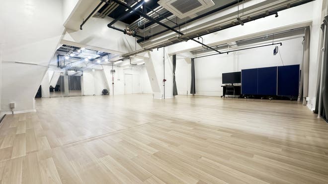 【109+B1 】大音量・24時間利用OK!ダンス・演劇・楽器練習・配信・リハーサル・最適!SMOOTH全自動入退室システムの写真3