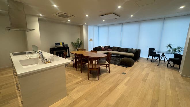 撮影からお子様連れのパーティーまで。本格キッチン完備のキッチンスタジオ!の写真1