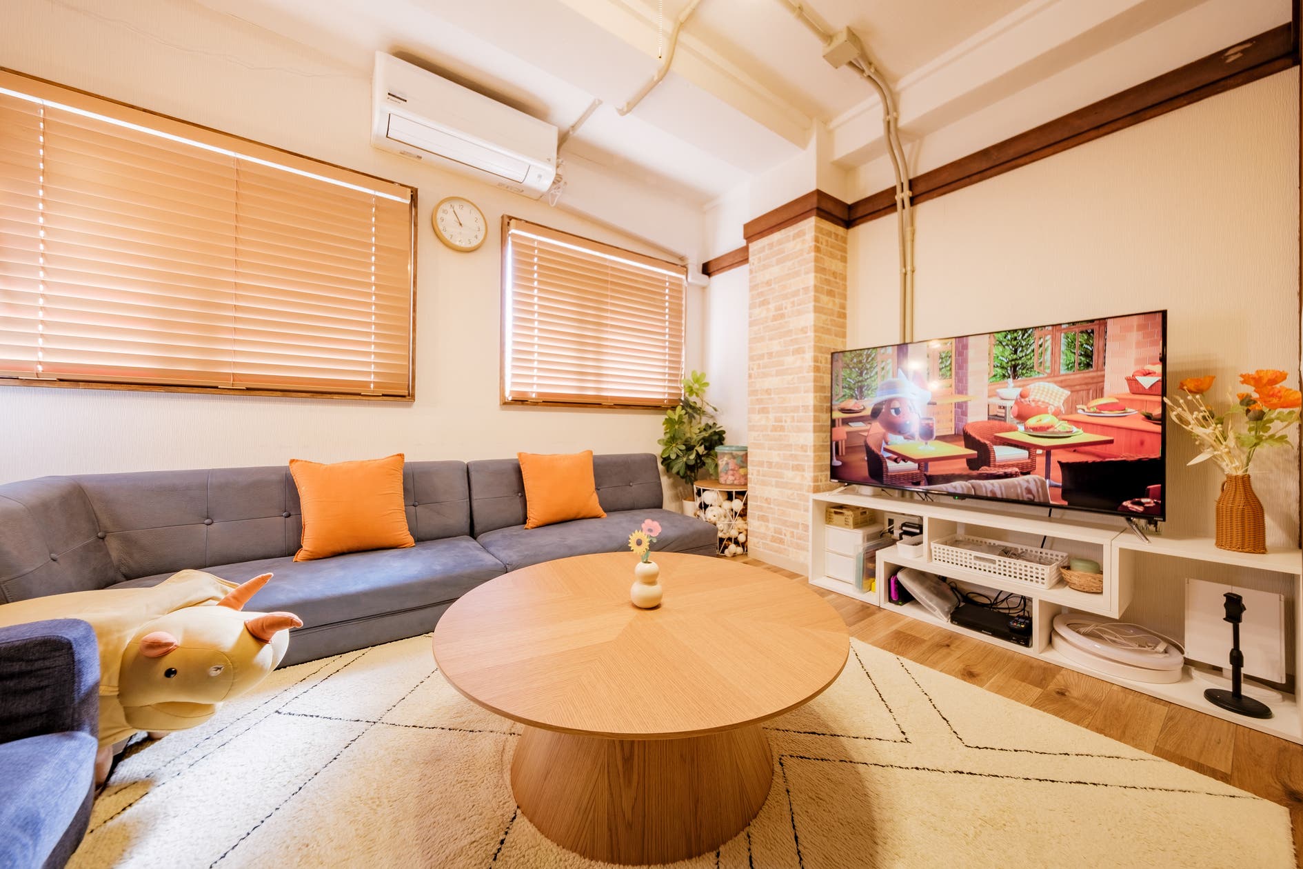 【上野駅徒歩2分🚶】日当たり抜群☀️お家デート💚パーティー🎉動画撮影など多用途に使える1LDK🐑の写真3