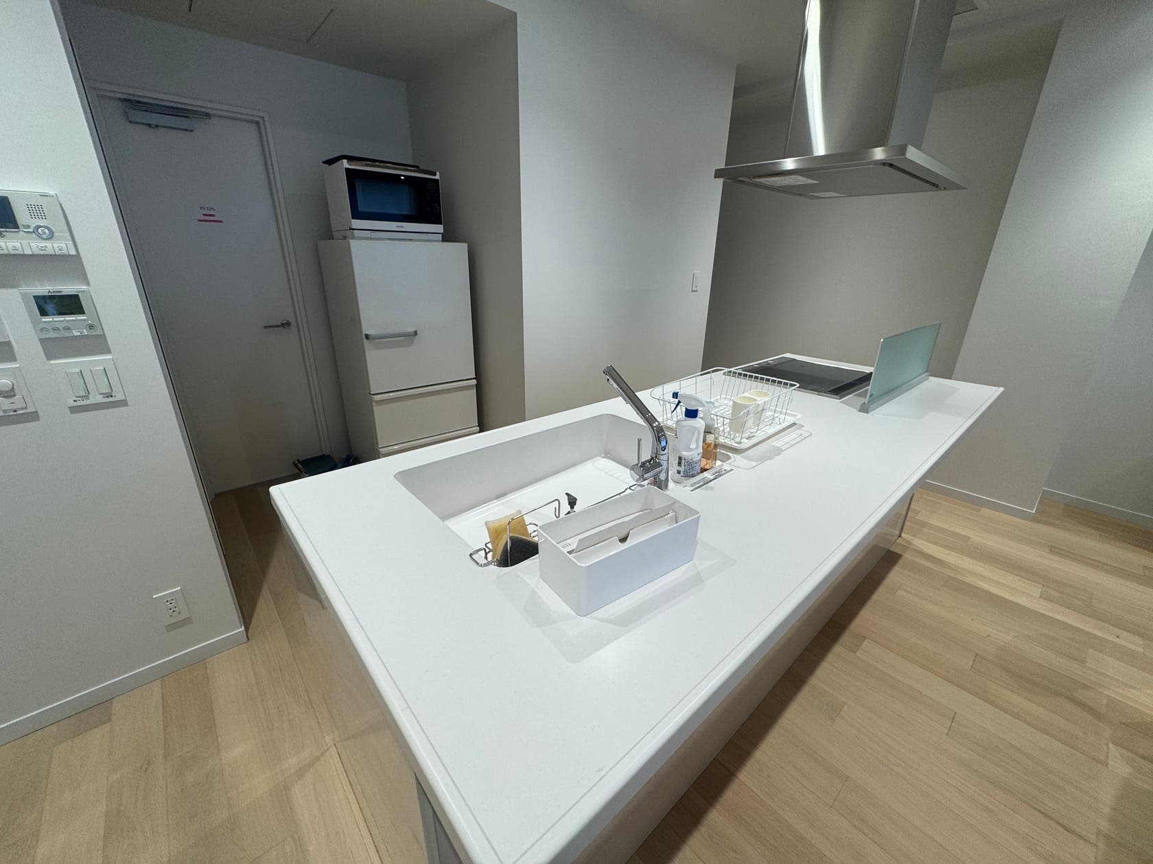 撮影からお子様連れのパーティーまで。本格キッチン完備のキッチンスタジオ！の写真3