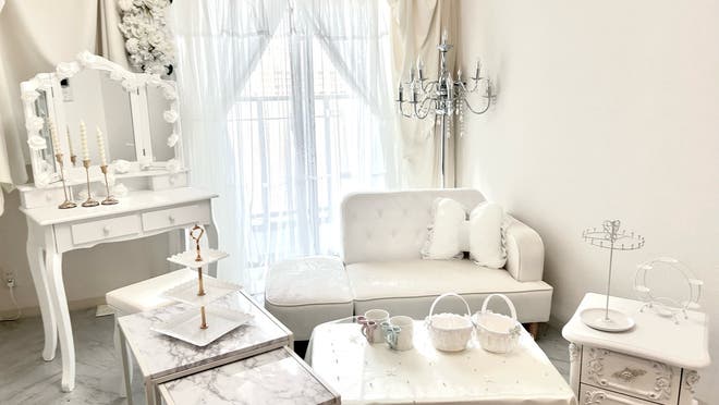 【丸の内駅徒歩5分】新規OPEN🎉姫系撮影スタジオ🌈✨️| 推し活 | 生誕祭 | ポトレの写真1