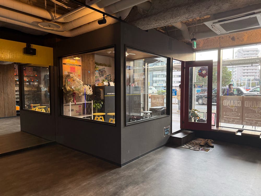 NewOpen【JR千葉徒歩0分】駅ビル直結 1分でスタジオ 広々71㎡ 高速WI-FI📱 24時間利用可能の写真6