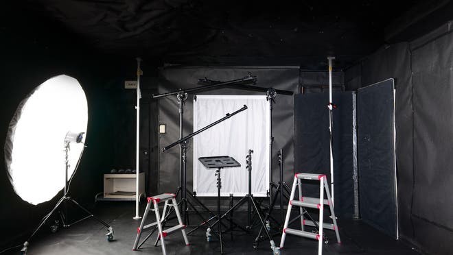 2026年3月新規オープン!! 心斎橋より20分で常備機材も豊富!! 昭和町駅最寄りの無地背景特化の写真スタジオの写真2