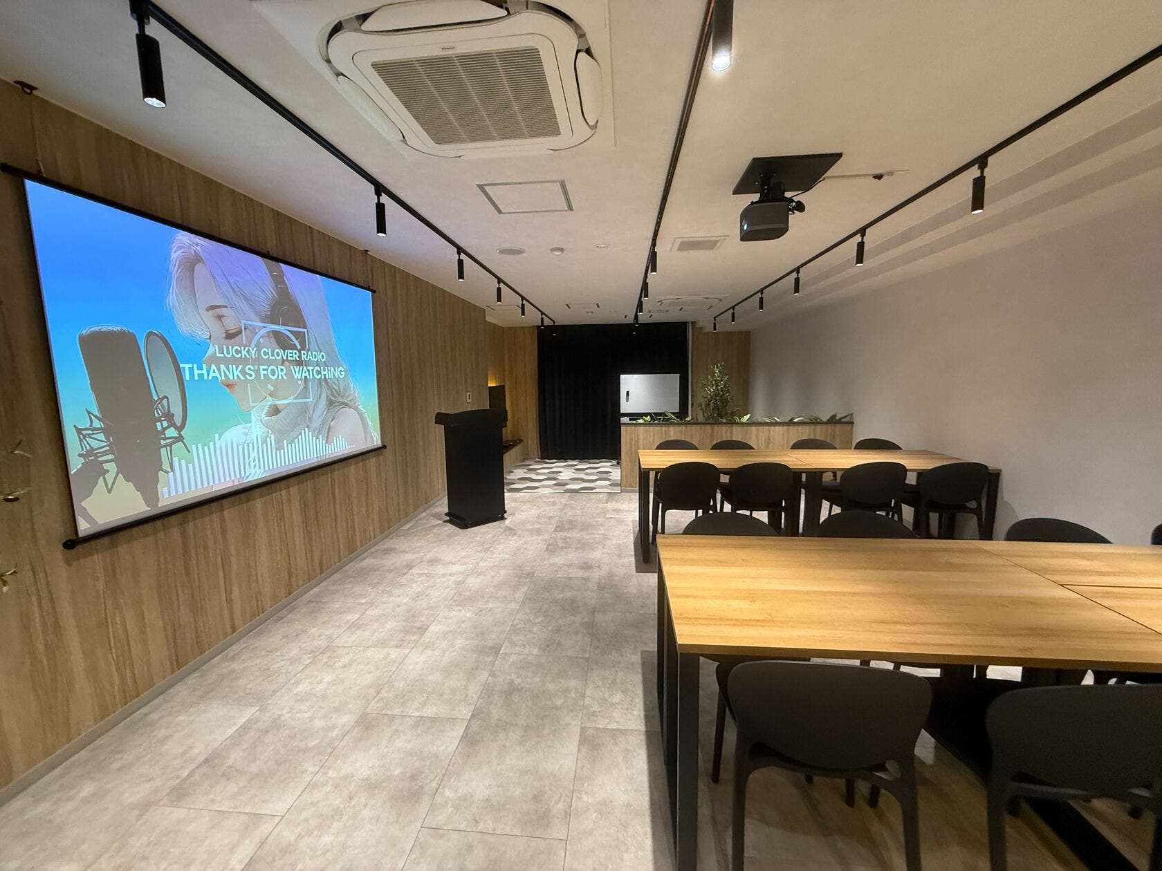 スペモ🏠キッチン🍳会議📝イベント🤩ボドゲ🎲パーティー🎉撮影🎥714_ASTIL LOUNGE 京都駅前の写真1