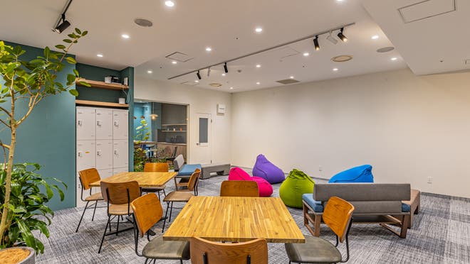 【新静岡駅徒歩1分】最大20名|静かな地下空間|講義・研修・会議向けの写真5