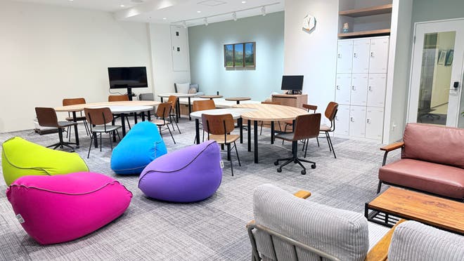 【新静岡駅徒歩1分】最大20名|静かな地下空間|講義・研修・会議向けの写真9