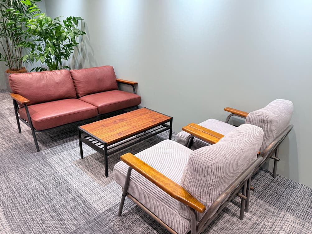 【新静岡駅徒歩1分】最大20名｜静かな地下空間｜講義・研修・会議向けの写真12