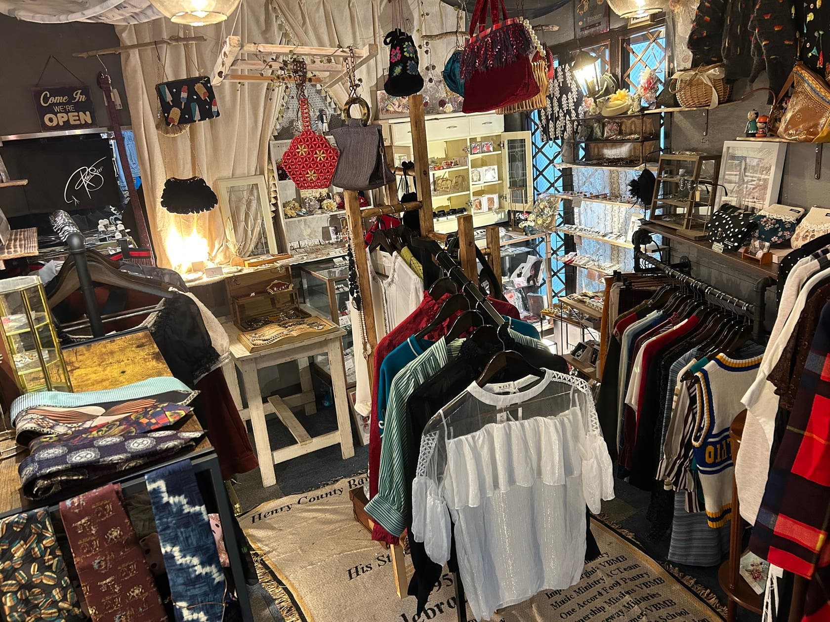 阪急河原町駅から徒歩2分のPOPUPスペースの写真2