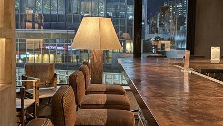 赤坂駅徒歩2分の隠れ家BAR貸切(カラオケ付き)の写真2