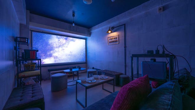 セレコレ🌳価格破壊💰最大13名🉐シアター✨プロジェクタ📽️映画🐈⬛デート💓ゲーム🎮女子会💗velvy池袋の写真1