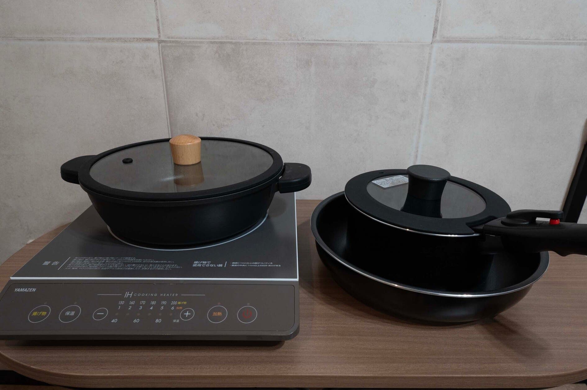 ③卓上IHヒーターとお鍋セットの画像1