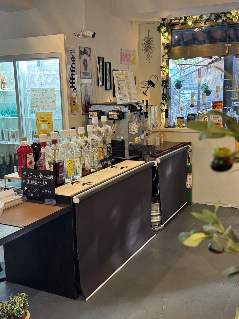 西大路三条駅徒歩3分｜駐車場18台｜最大64名｜貸切イベントスペースの写真8