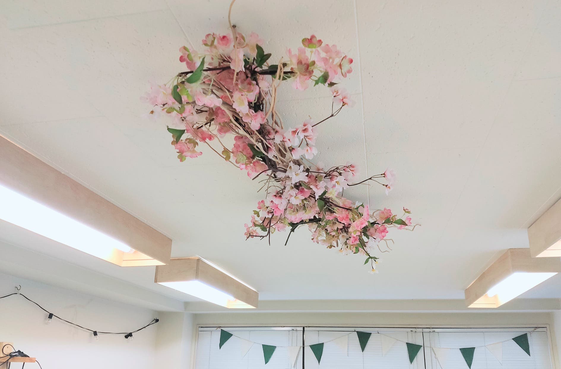 🌸JR飯田橋駅5分｜少人数会議室/飲み会･ゲーム/自然光撮影｜Wi-Fi･スマートTVの写真2