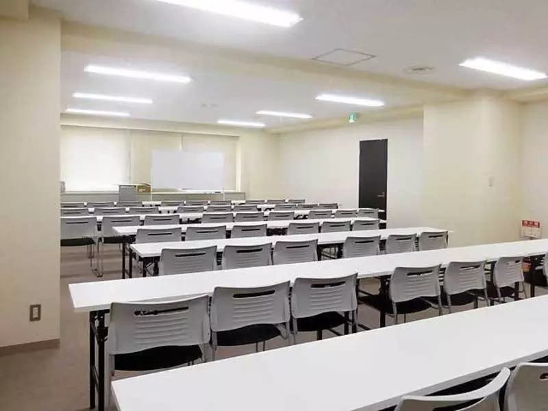 横浜スタジアム前ホール　第二会議室　54名様収容の写真2