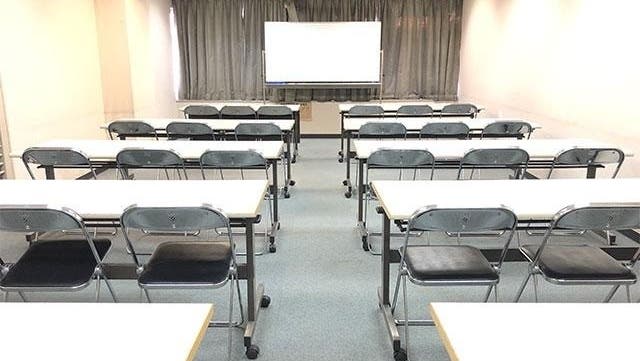 駅直結!横浜セネックス C会議室 収容人数30名様の写真1