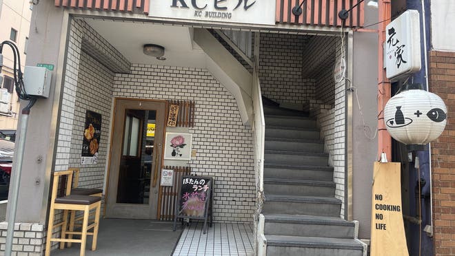 100インチスクリーン+4Kプロジェクターで大迫力の映画🎞ゲーム🎮推し活🤍贅沢な遊び時間を、大人だけの隠れ家で🖤の写真22