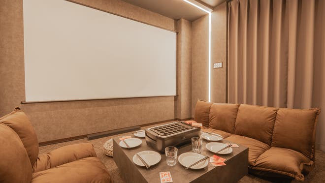 スペモ🎥京都駅徒歩2分🚶♀️プロジェクター🎞️デート💗映画鑑賞🍿ゲーム🎮715_ASTIL CINEMA 京都駅前の写真5