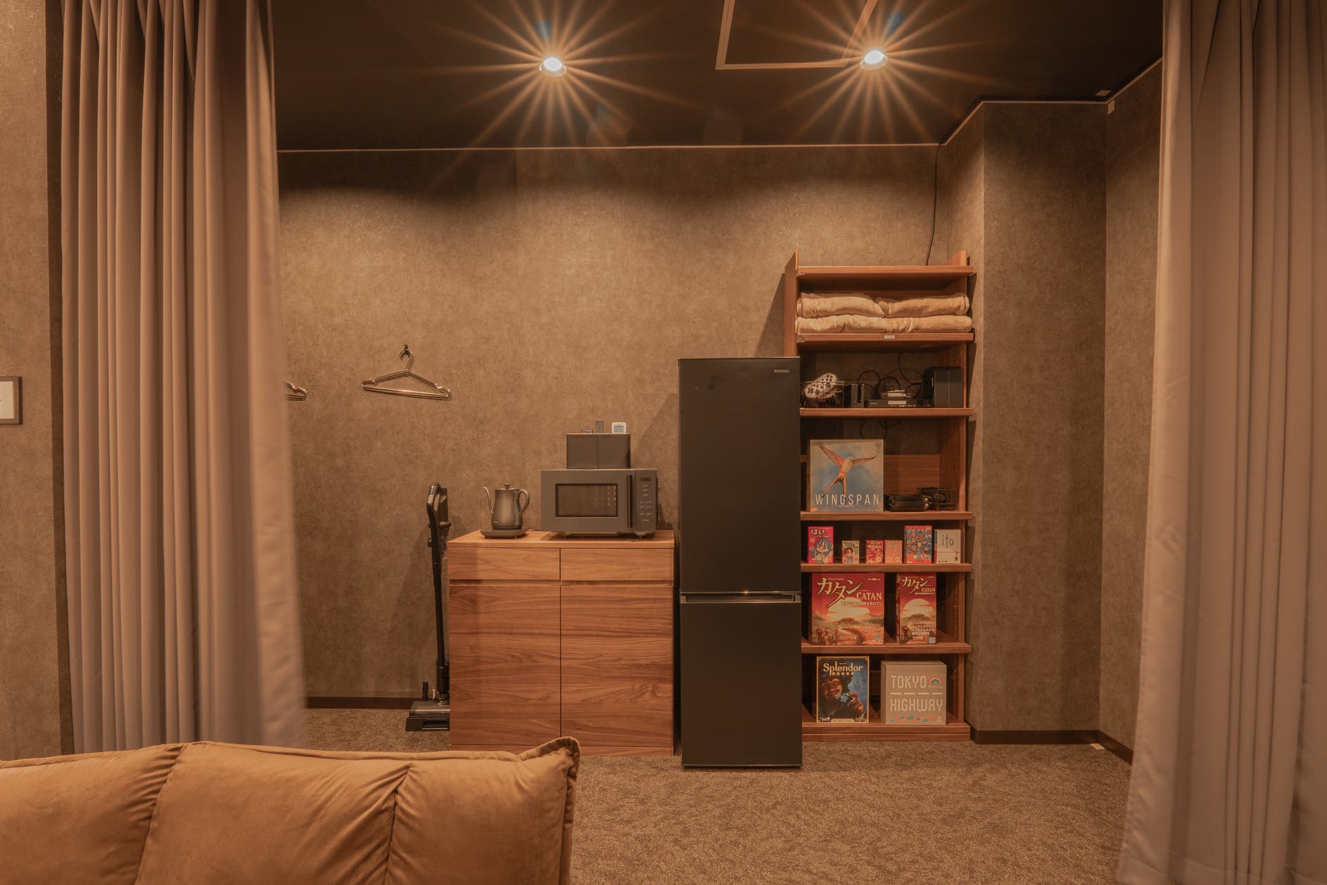 スペモ🎥京都駅徒歩2分🚶‍♀️プロジェクター🎞️デート💗映画鑑賞🍿ゲーム🎮715_ASTIL CINEMA 京都駅前の写真24