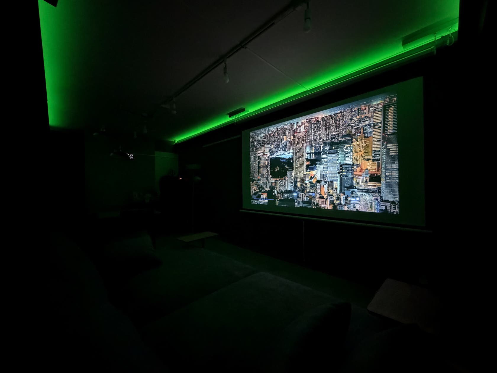 2月リニューアルOPEN✨池袋駅５分｜大型スクリーン｜24h｜DVDプレーヤー｜最大10名｜おうちシアター_404の写真5